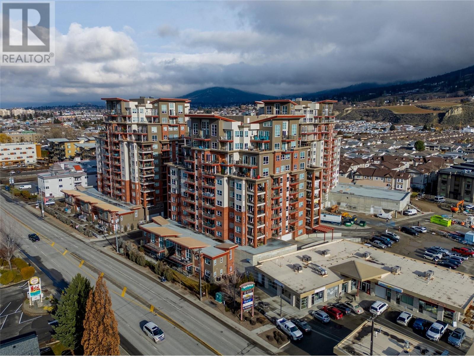 601 - 3388 Skaha Lake Road, For Sale in Penticton - Zoocasa