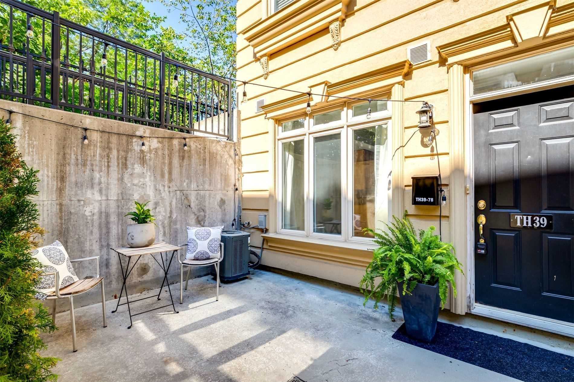 39 - 78 Carr St, Leased in Toronto - Zoocasa